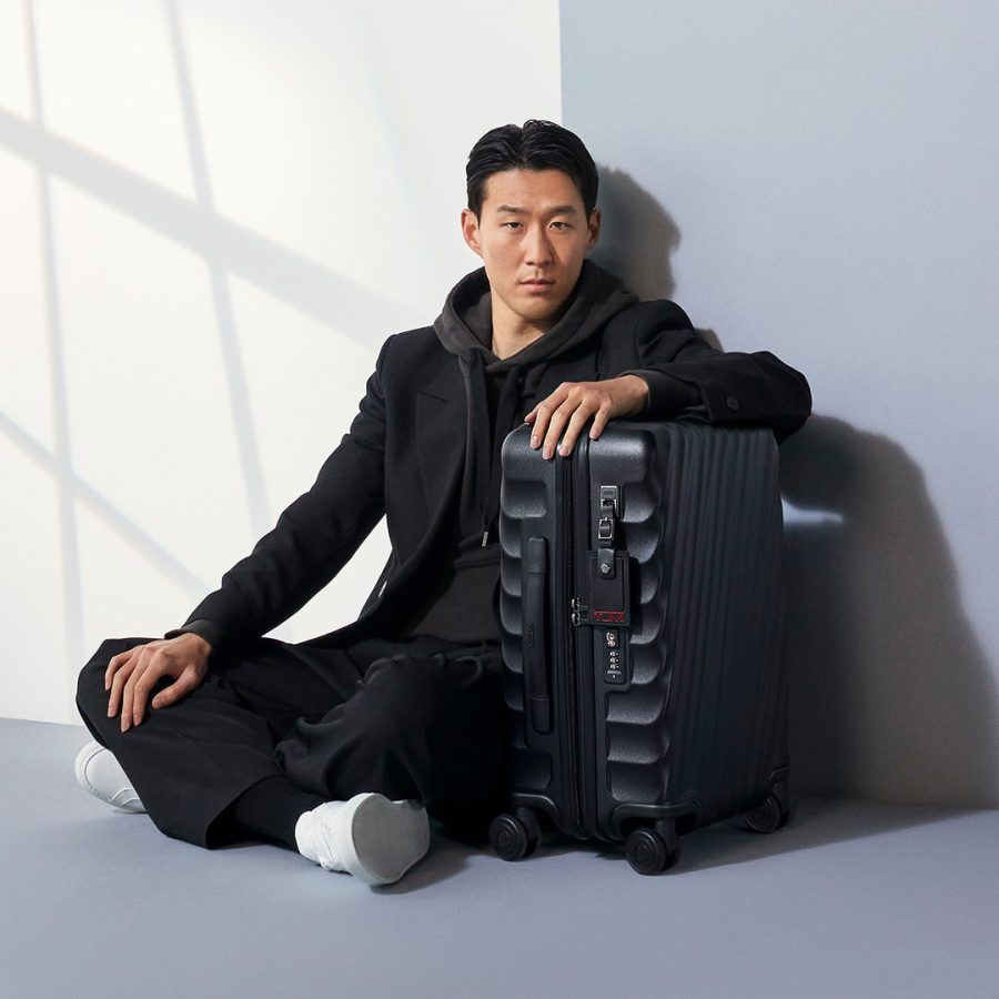 The TUMI 19 Degree collection embeds exquisite luxury details to refine ...