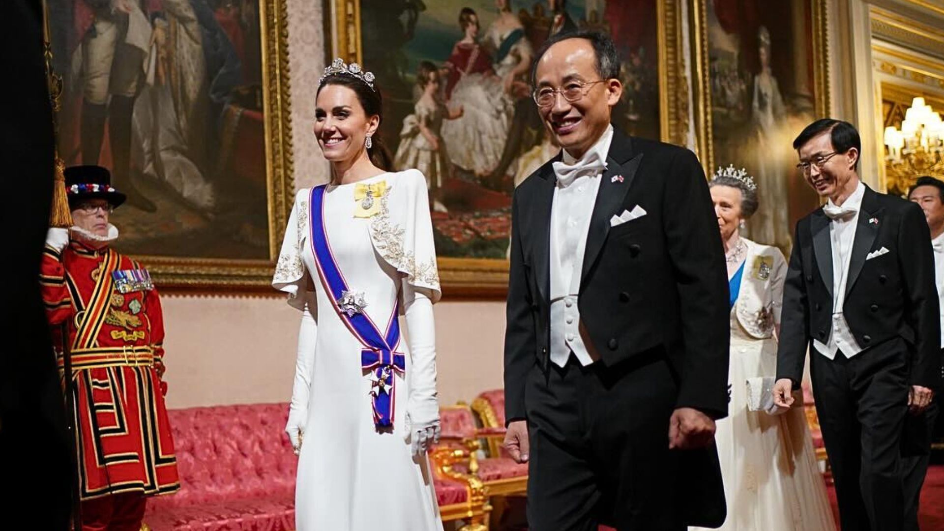 We discover 8 of Kate Middleton's most expensive outfits