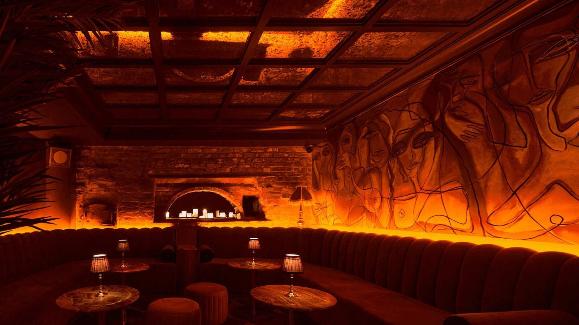 26 Beautiful Bars That Are Perfect For Your Instagram Grid