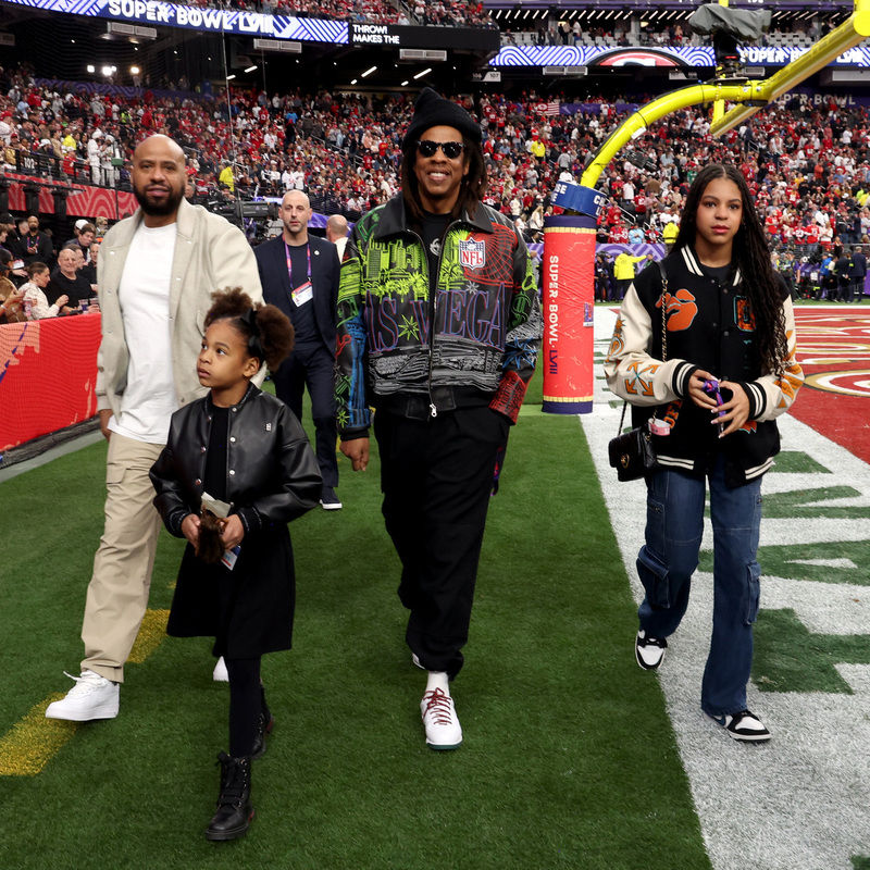 All of the best celebrity fashion moments from the Super Bowl 2024