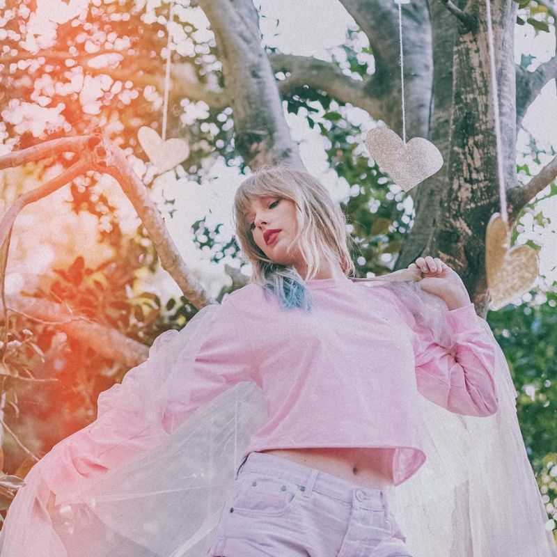A Valentine's Day playlist for romantics and a party playlist for singles
