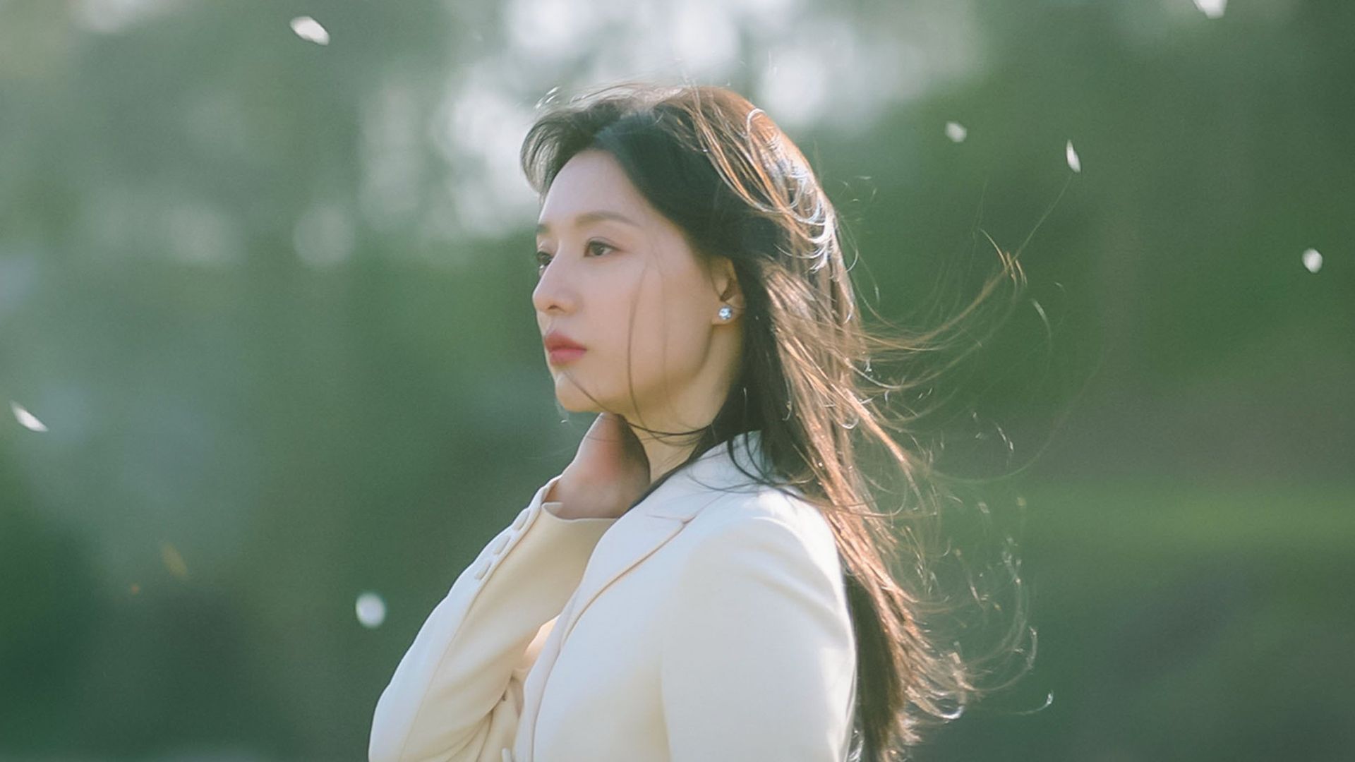 Decoding Kim Ji-Won's fashion game in Queen of Tears – PrestigeOnline ...