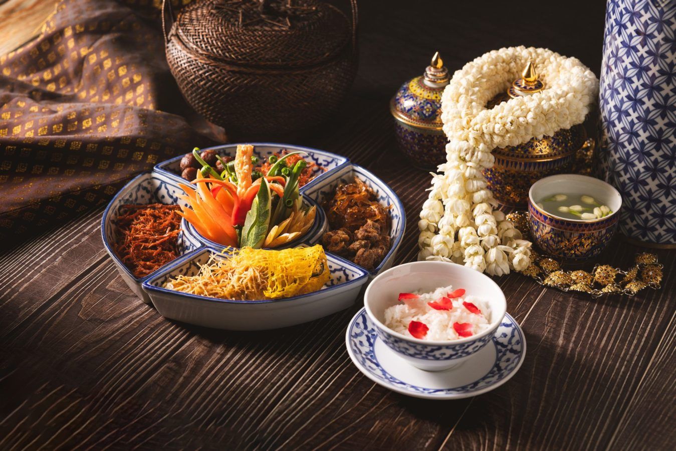 Where to find the most refreshing khao chae in Bangkok this summer