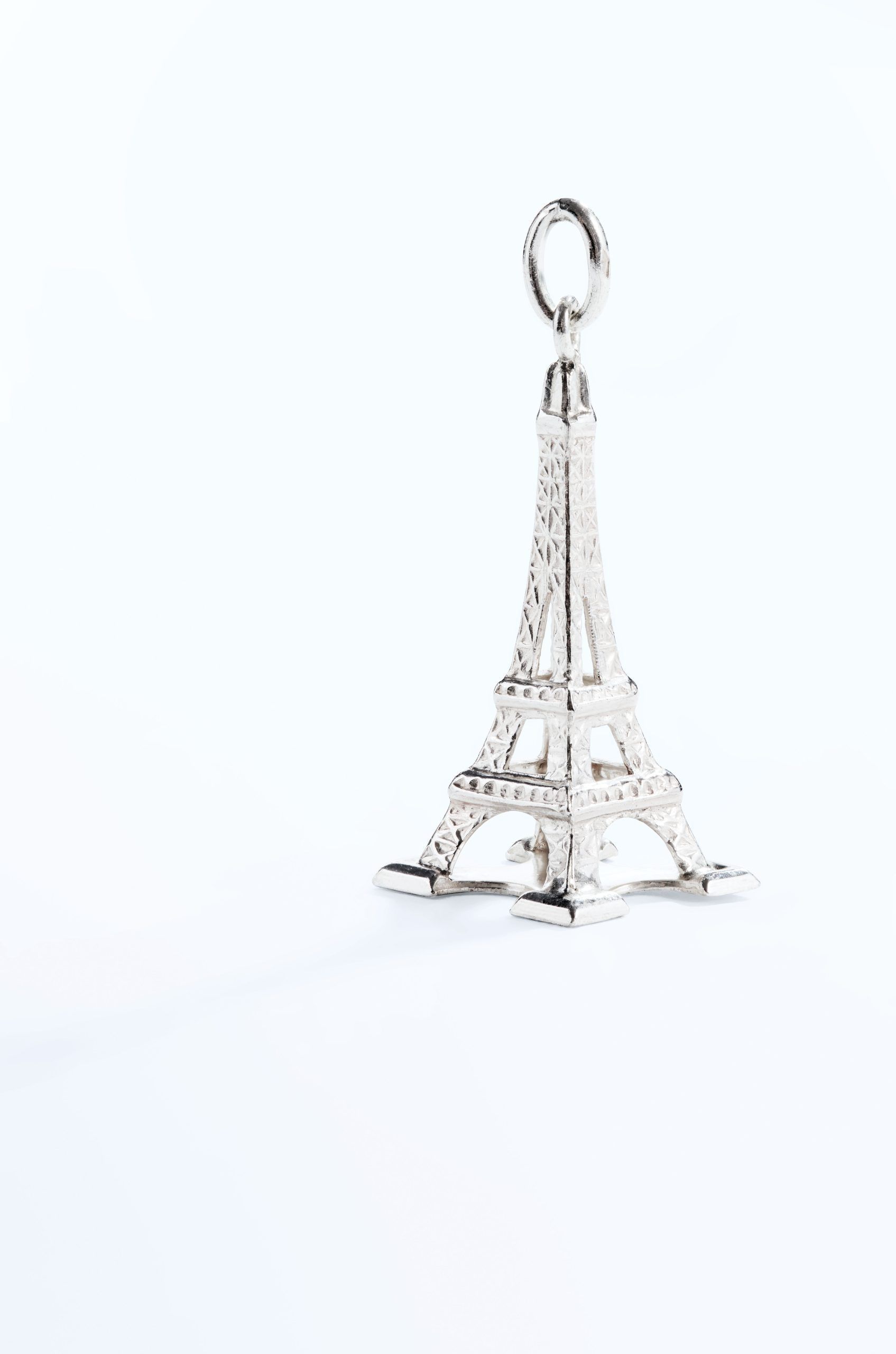 'FRED' presents high jewellery collection 'Monsieur Fred Inner Light'