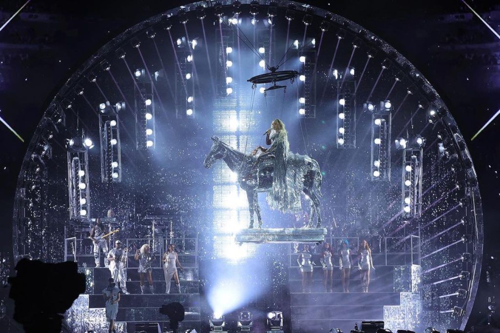 Most expensive concert stages, and the cost of Taylor Swift's Eras tour set