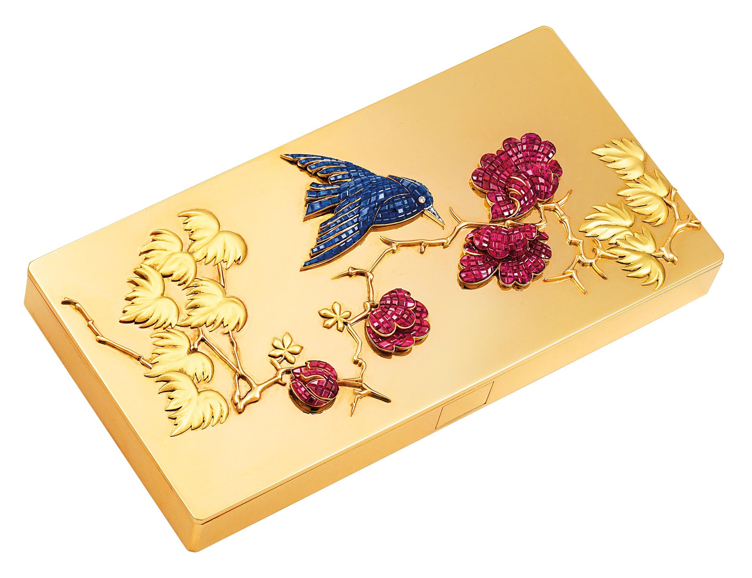 The story behind Van Cleef & Arpels' Serti Mystérieux, the Mystery set