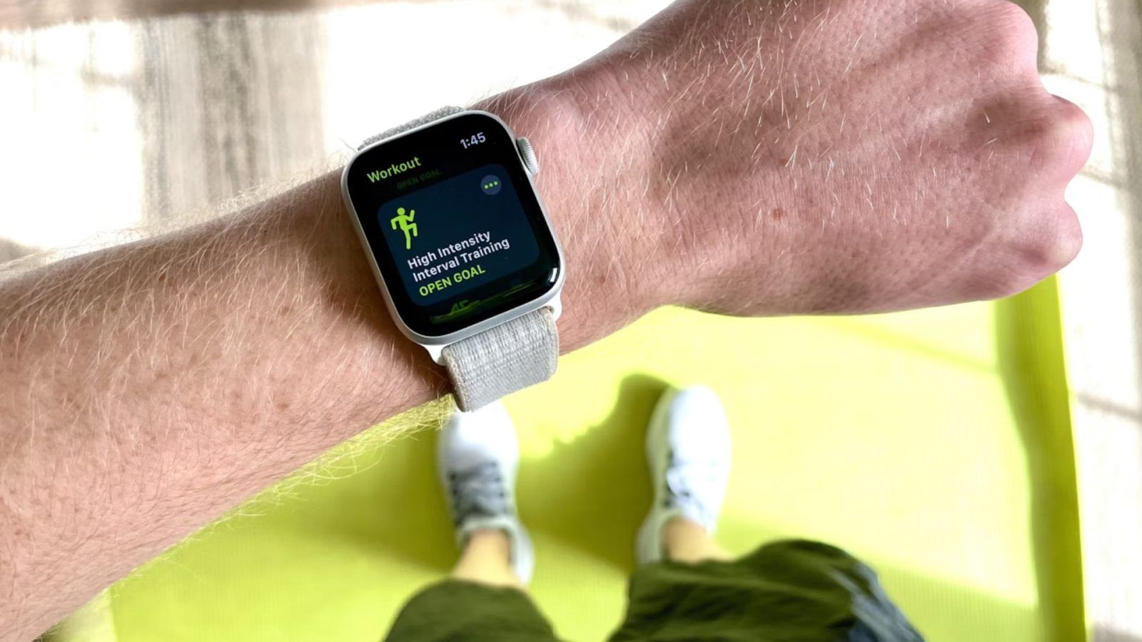 All Apple Watches in their chronological order of release ...