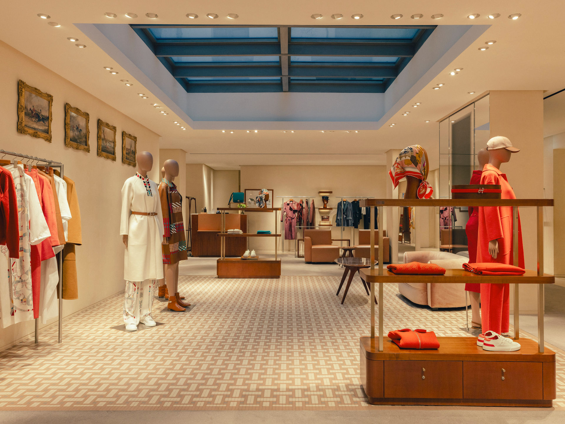 The iconic Hermès rue du Faubourg Saint: A symbol of enduring style