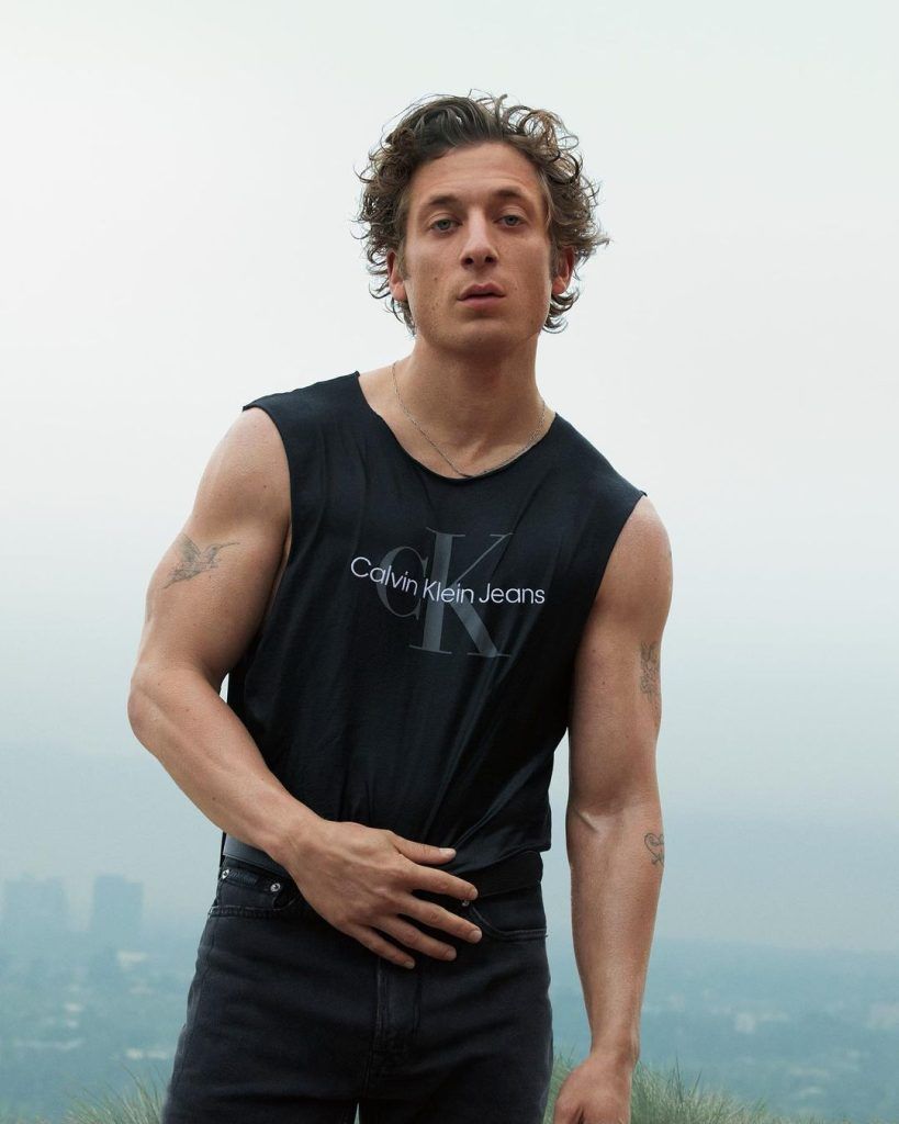 Outstanding style moments of Jeremy Allen White – PrestigeOnline Malaysia
