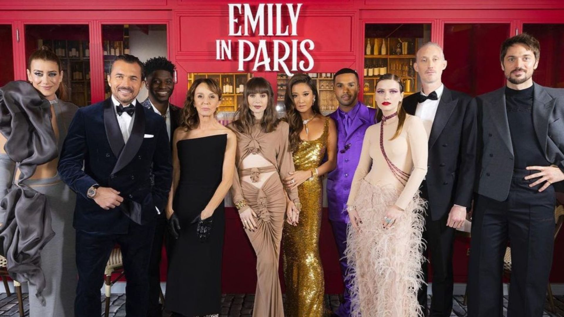 The off-screen dating life of the Emily in Paris cast – PrestigeOnline ...