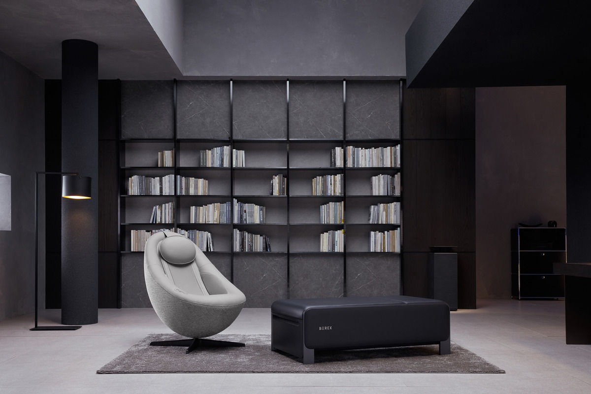 The New Coway BEREX PEBBLE Hybrid Massage Chair Combines Style And Comfort