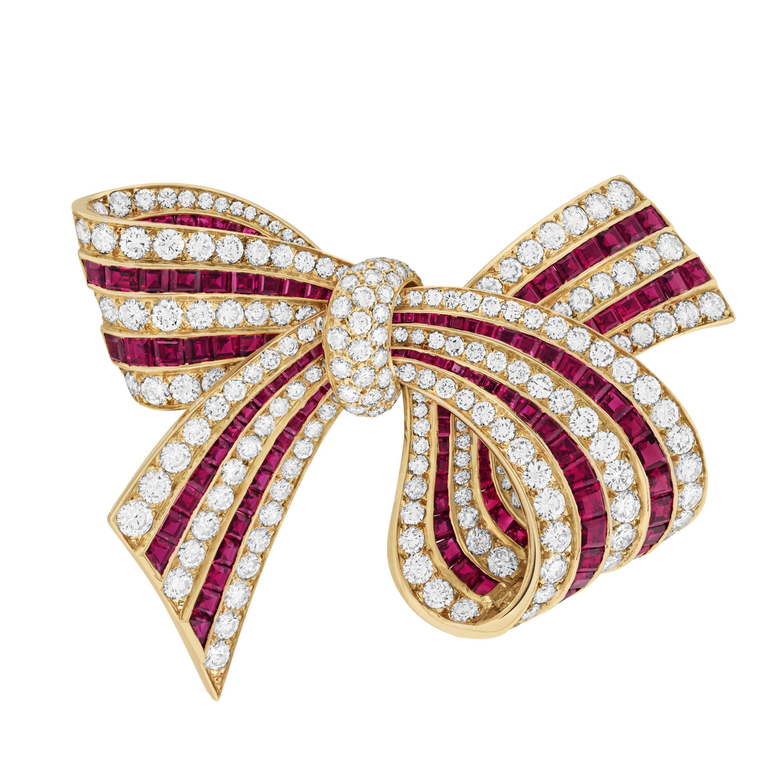 Inside the Van Cleef & Arpels "Ruby" exhibition at Raffles Hotel ...