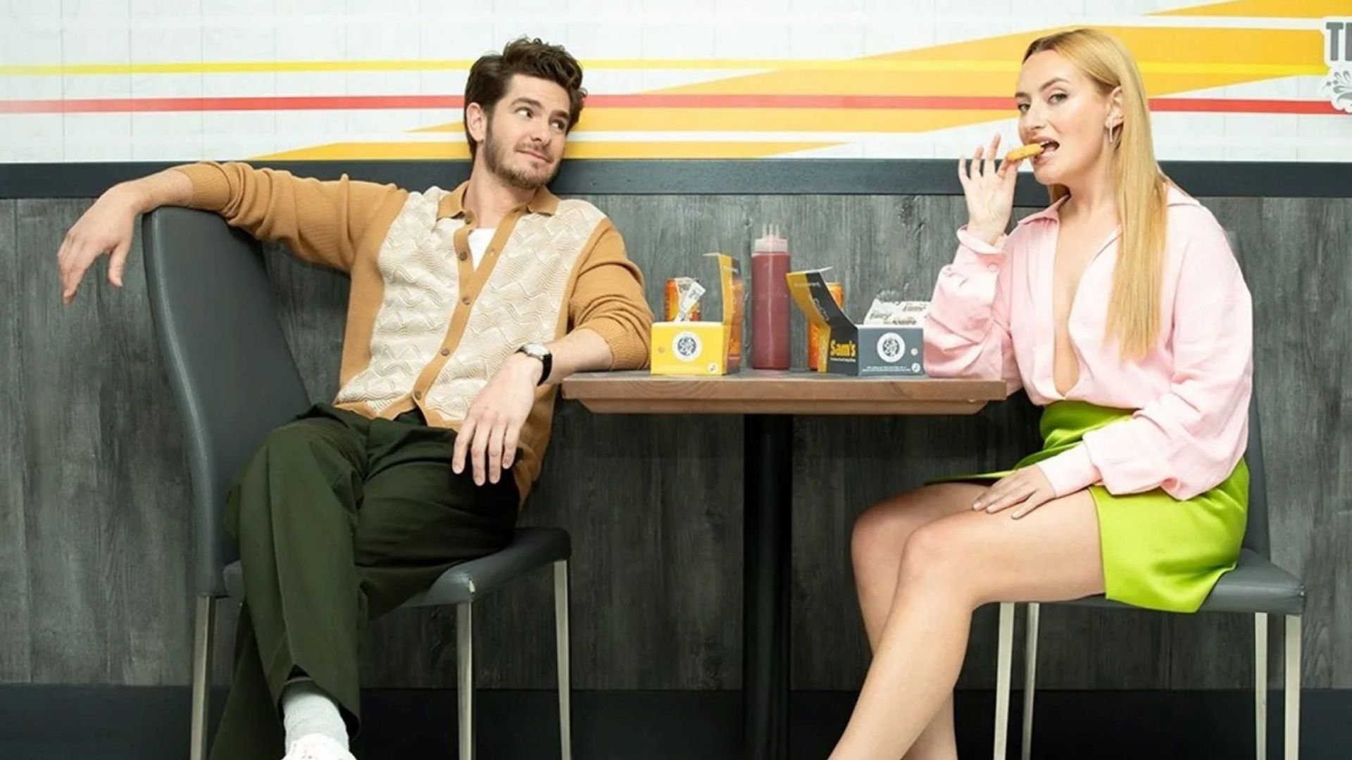 The best internet reactions to Andrew Garfield on Chicken Shop Date ...