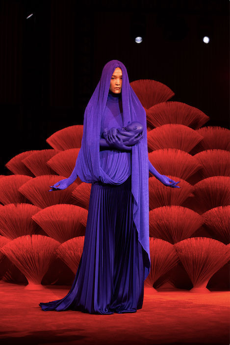 Robert Wun showcases unique design sensibilities in homecoming show ...