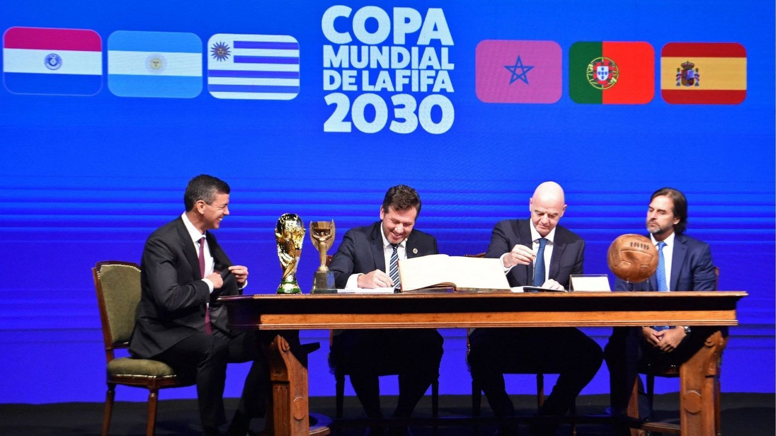 A World Cup on three continents sparks climate concerns