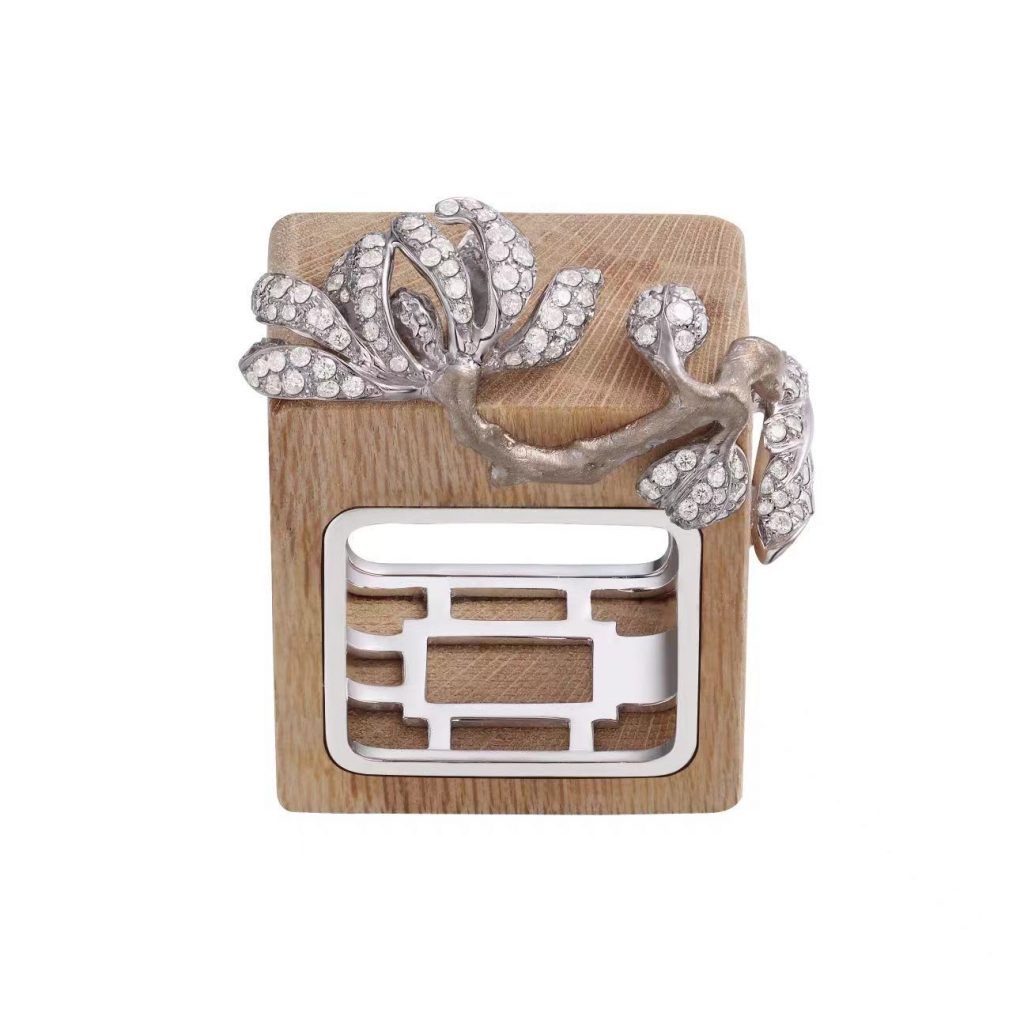 Explore the most innovative jewellery pieces of the season