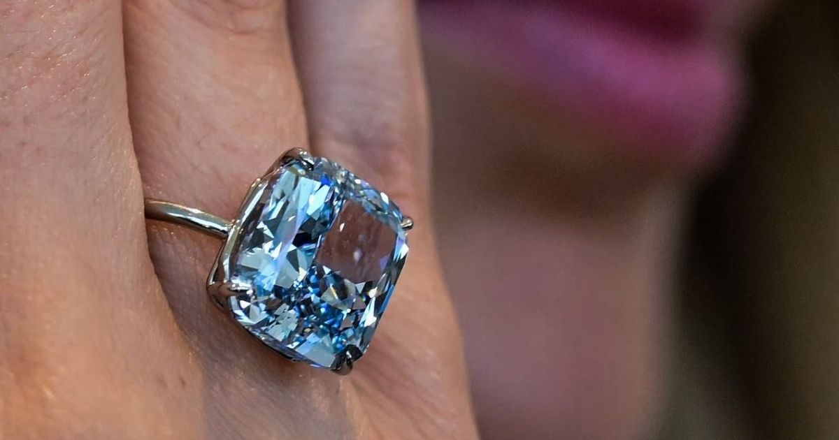 Ahead of auction, USD 20m Mediterranean Blue diamond goes on show