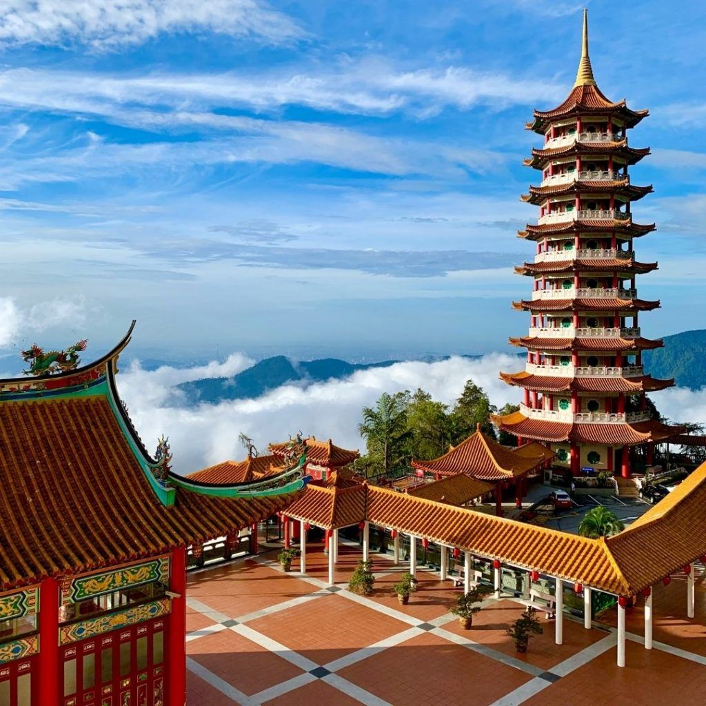 Latest Fashion Style Guide & New Accessories | Prestige Online Malaysia