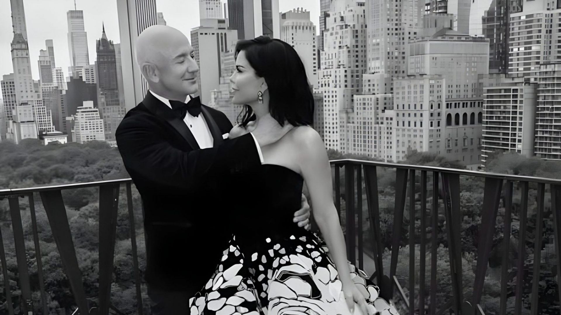 Inside Jeff Bezos and Lauren Sanchez starry wedding guest list ...