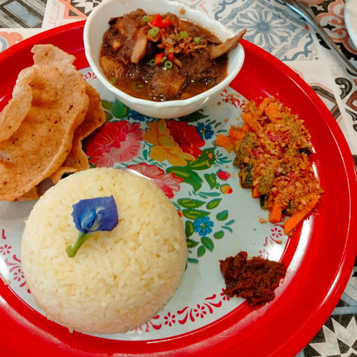 10 Peranakan restaurants in KL and PJ for the best Nyonya food ...