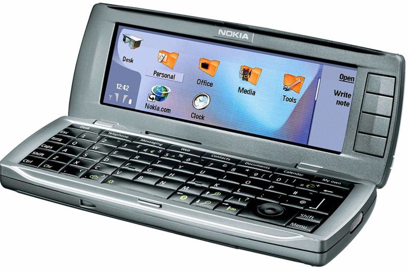 A look back at the 10 most iconic vintage tech gadgets of our time