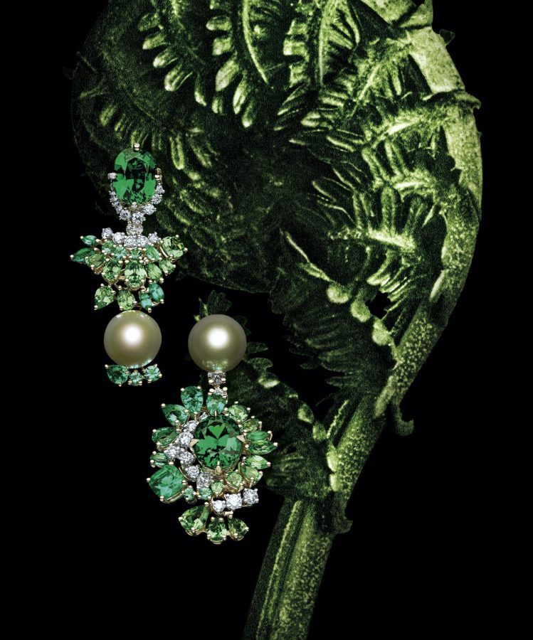 The most stunning jewellery with green gemstones