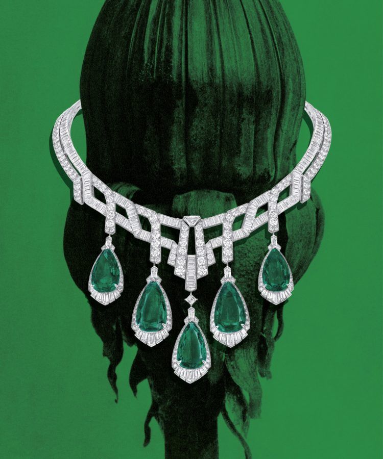 The most stunning jewellery with green gemstones