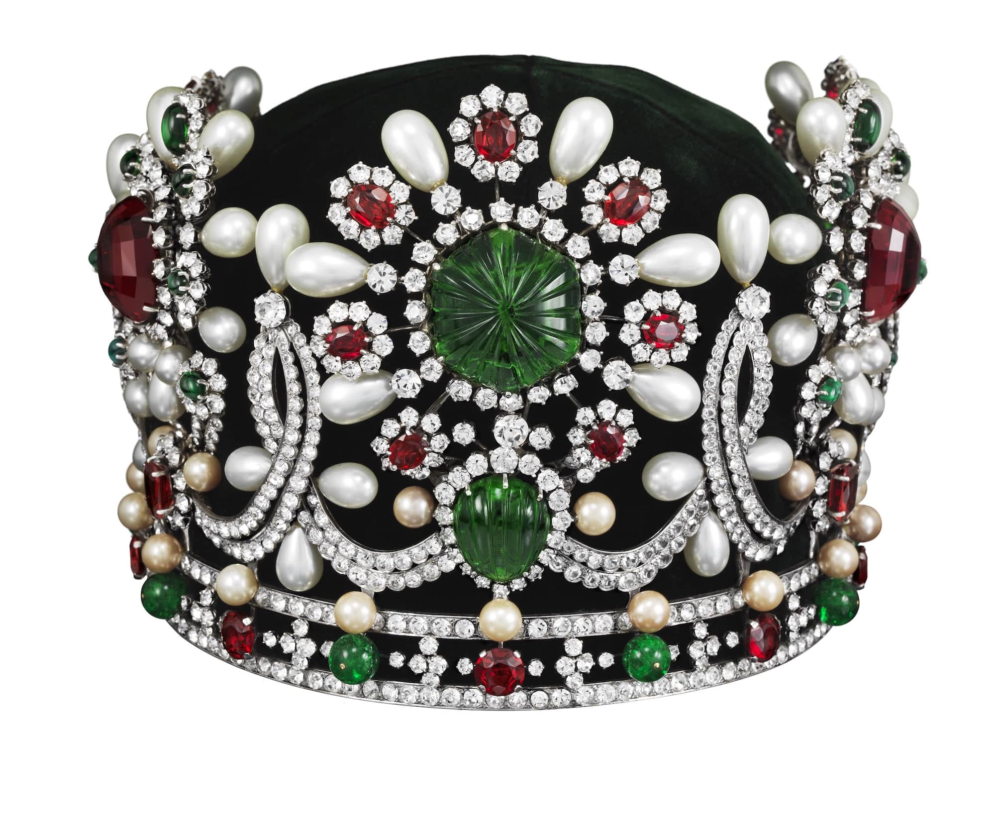 Van Cleef & Arpels and the royalty who wore them