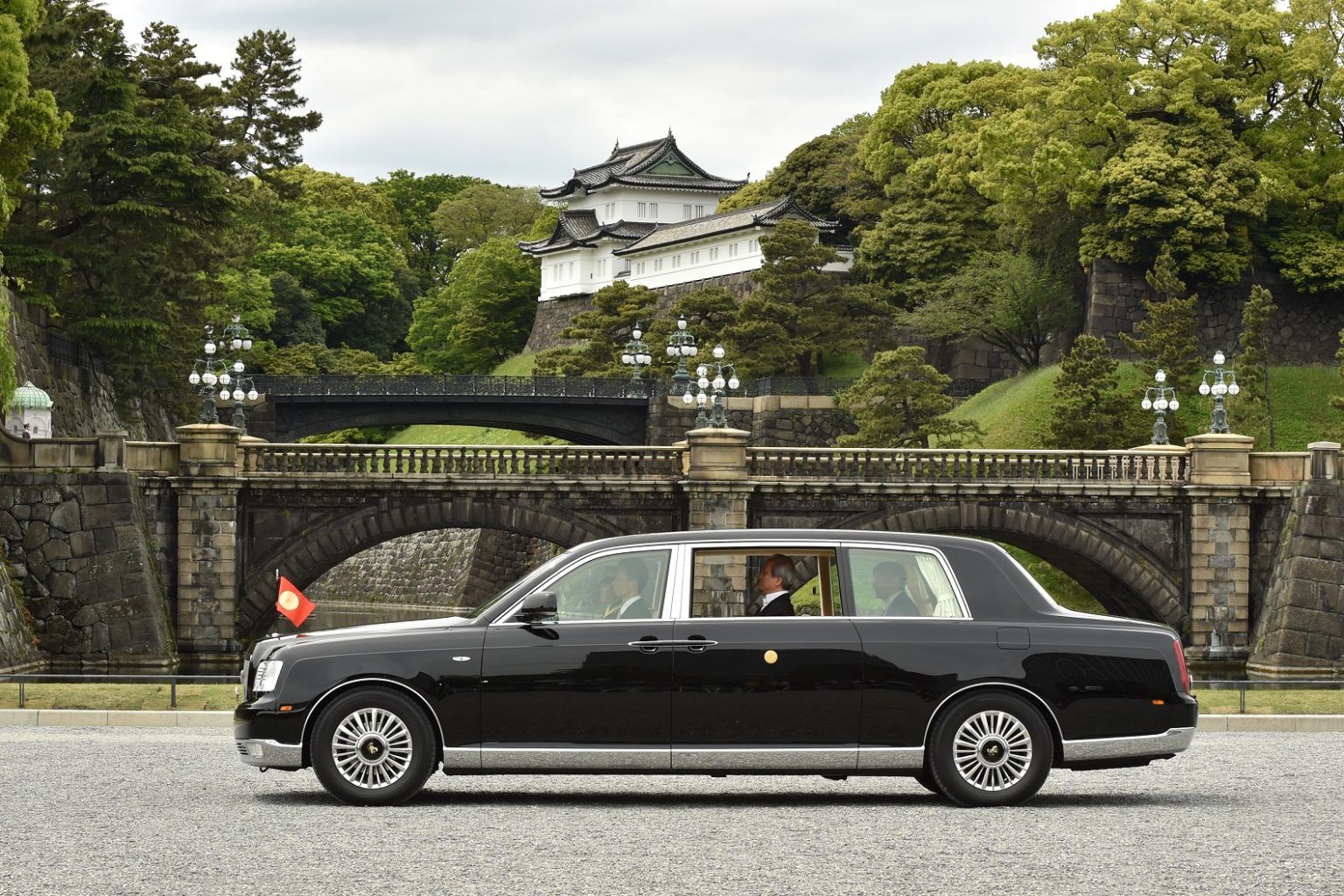 Royal rides: These are the cars of royals around the world