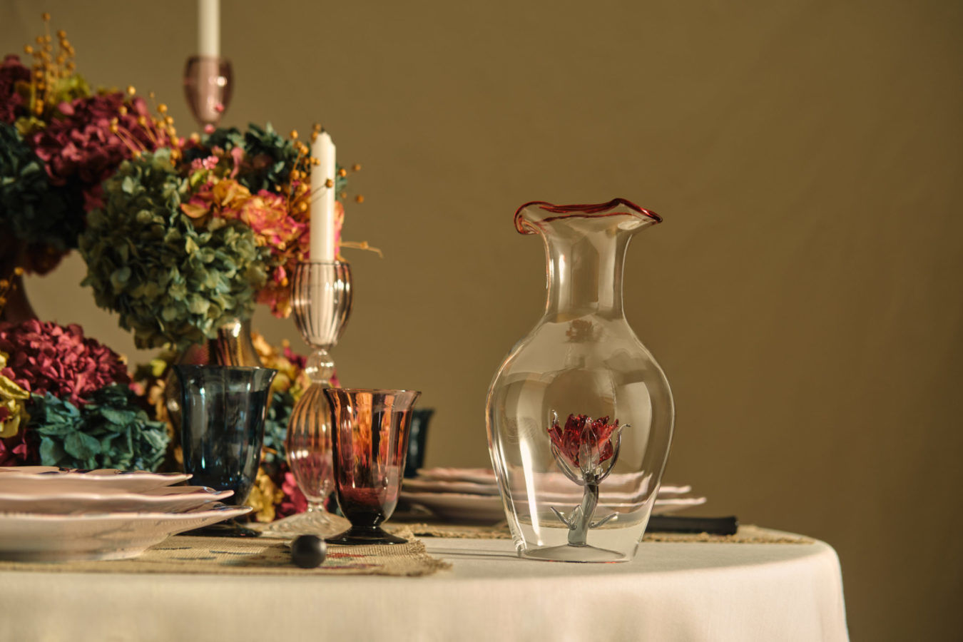Dior Maison Unveils the 7, Jules Sandeau Tableware Collection