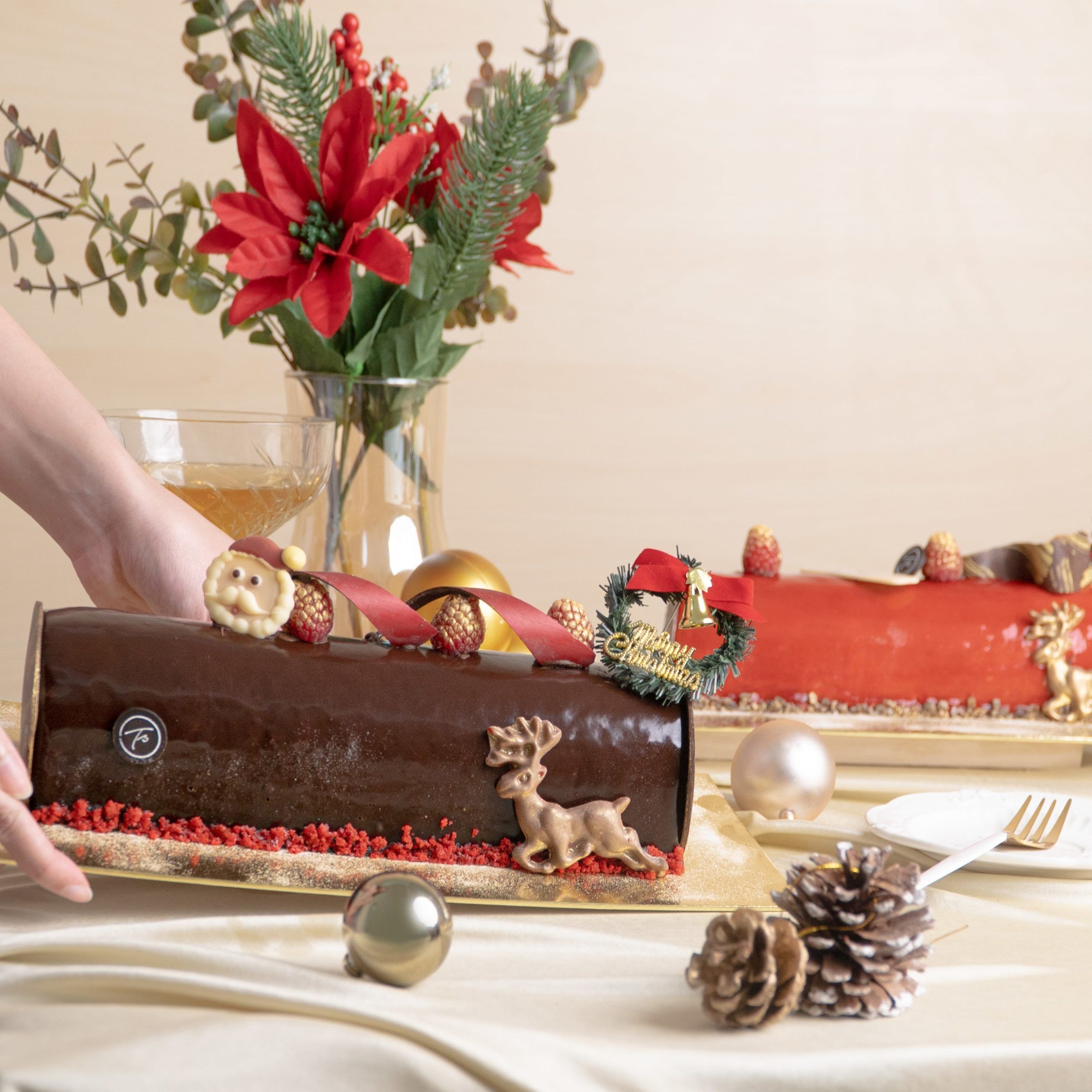 The best log cakes in Singapore to devour this Christmas 2021 ...