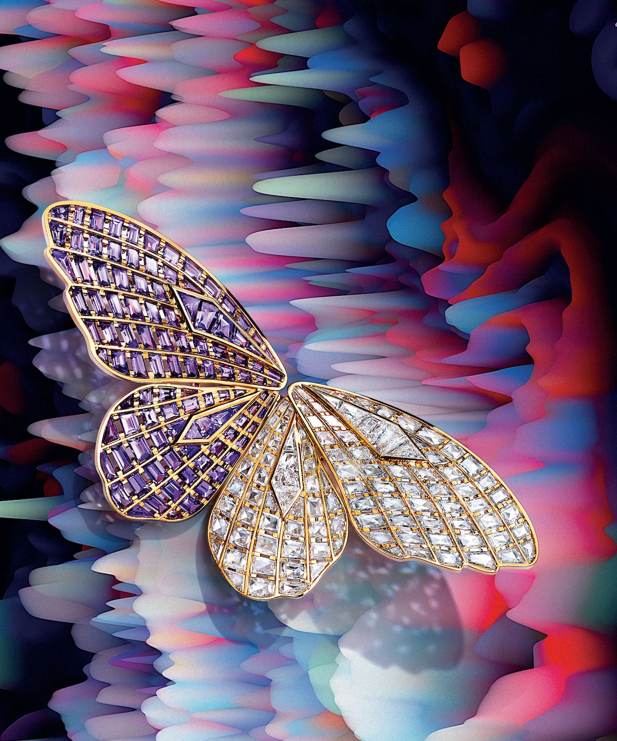 Asymmetrical Jewellery Pieces To Add On To Your Luxury Look