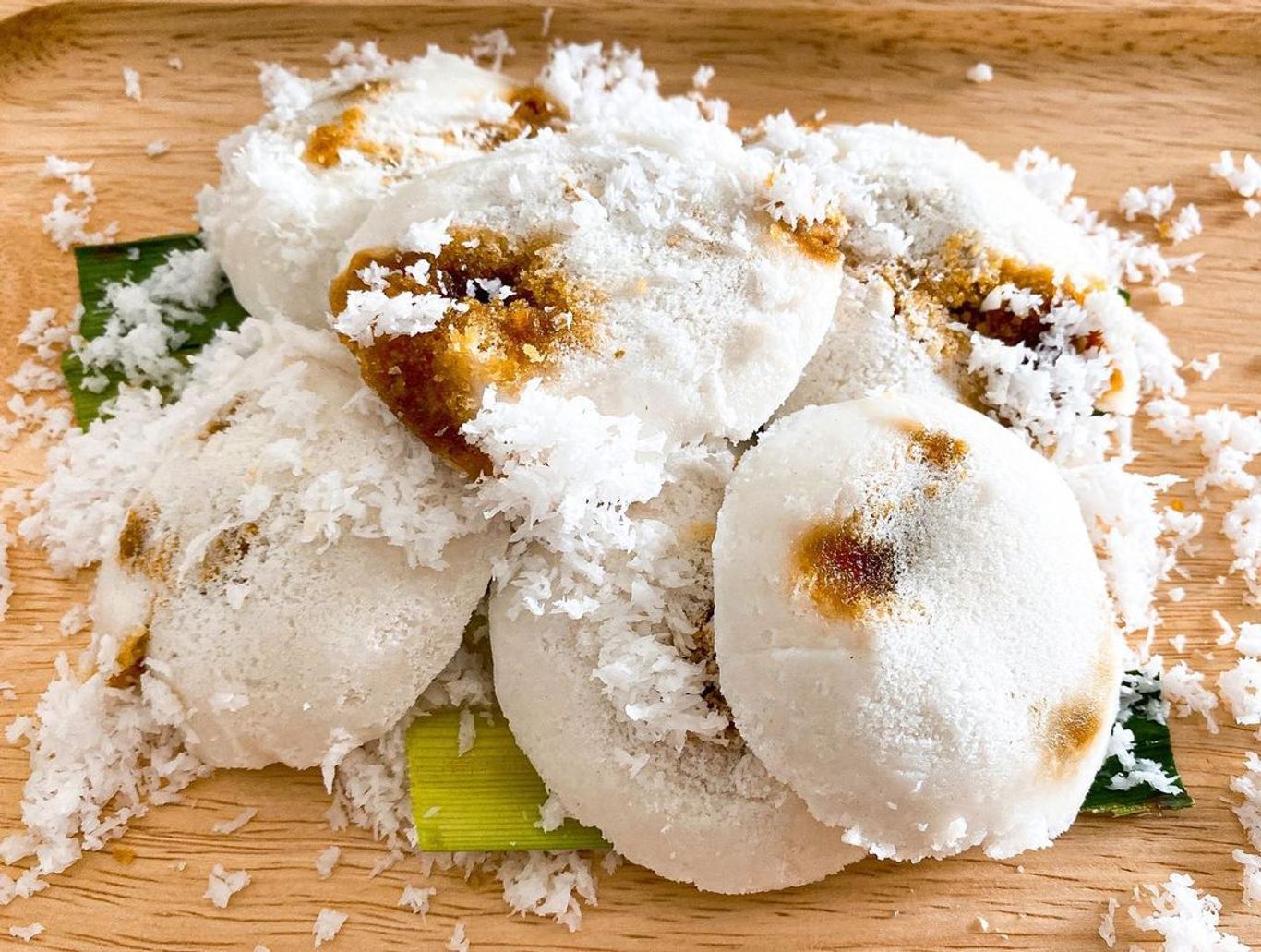 Where to find the best tutu kueh and putu piring in Singapore