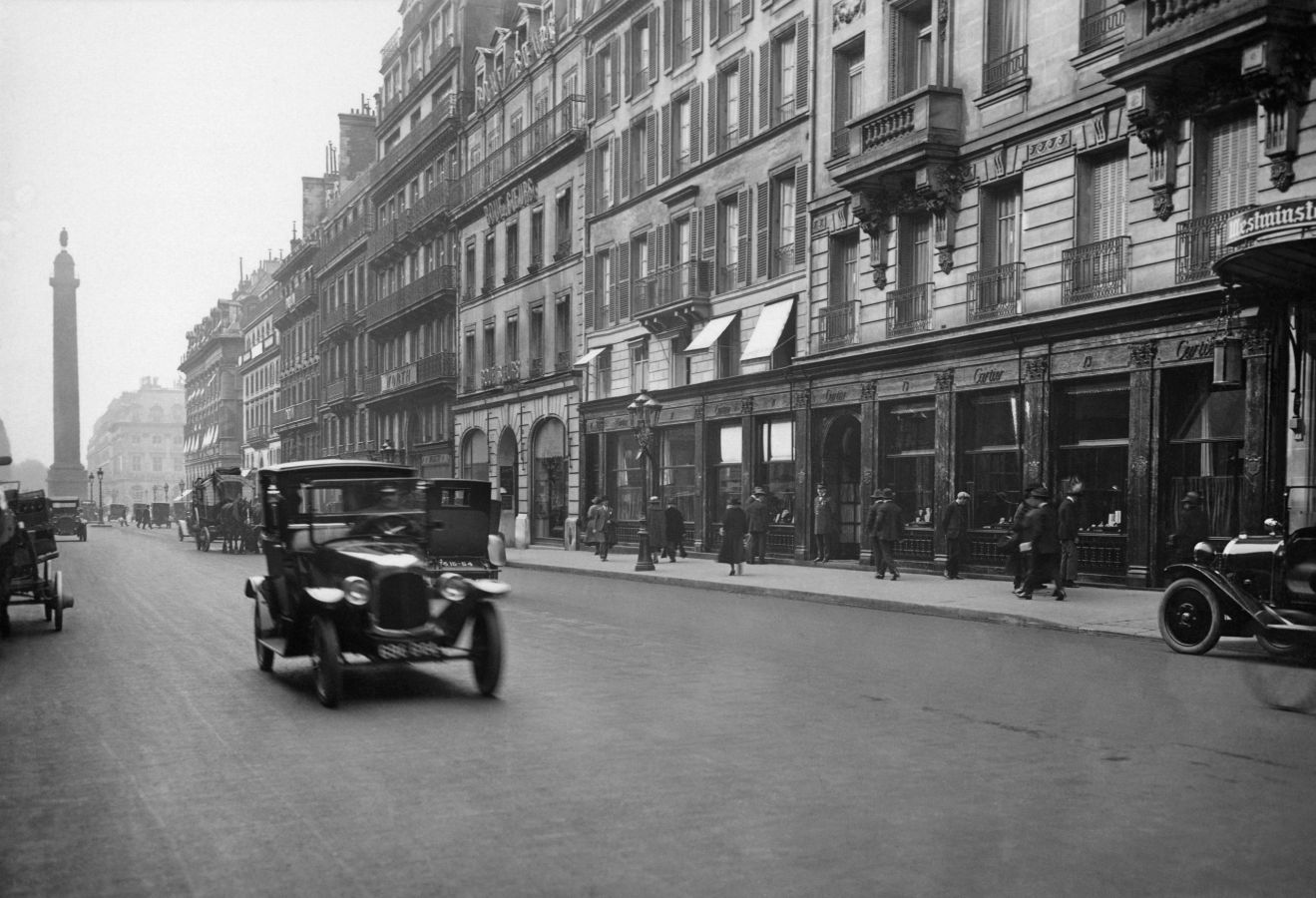 Inside Cartier's newly refurbished Parisian boutique