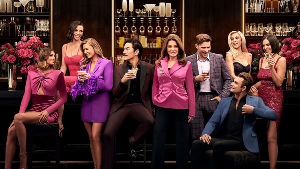 What is the net worth of 'Selling the OC' cast members?
