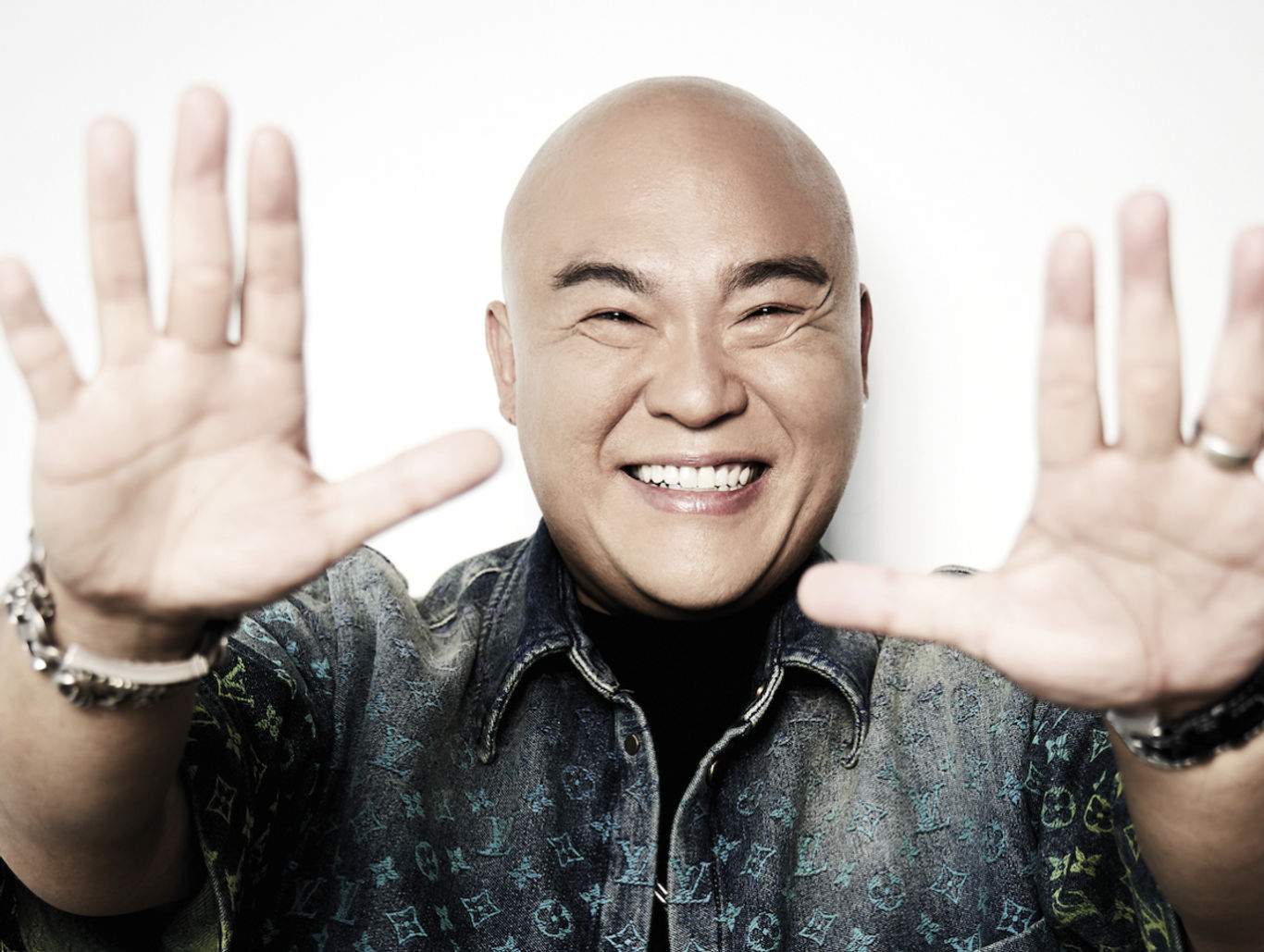 Who better to learn the art of persuasion from than former casino rainmaker-turned-author Marcus ...