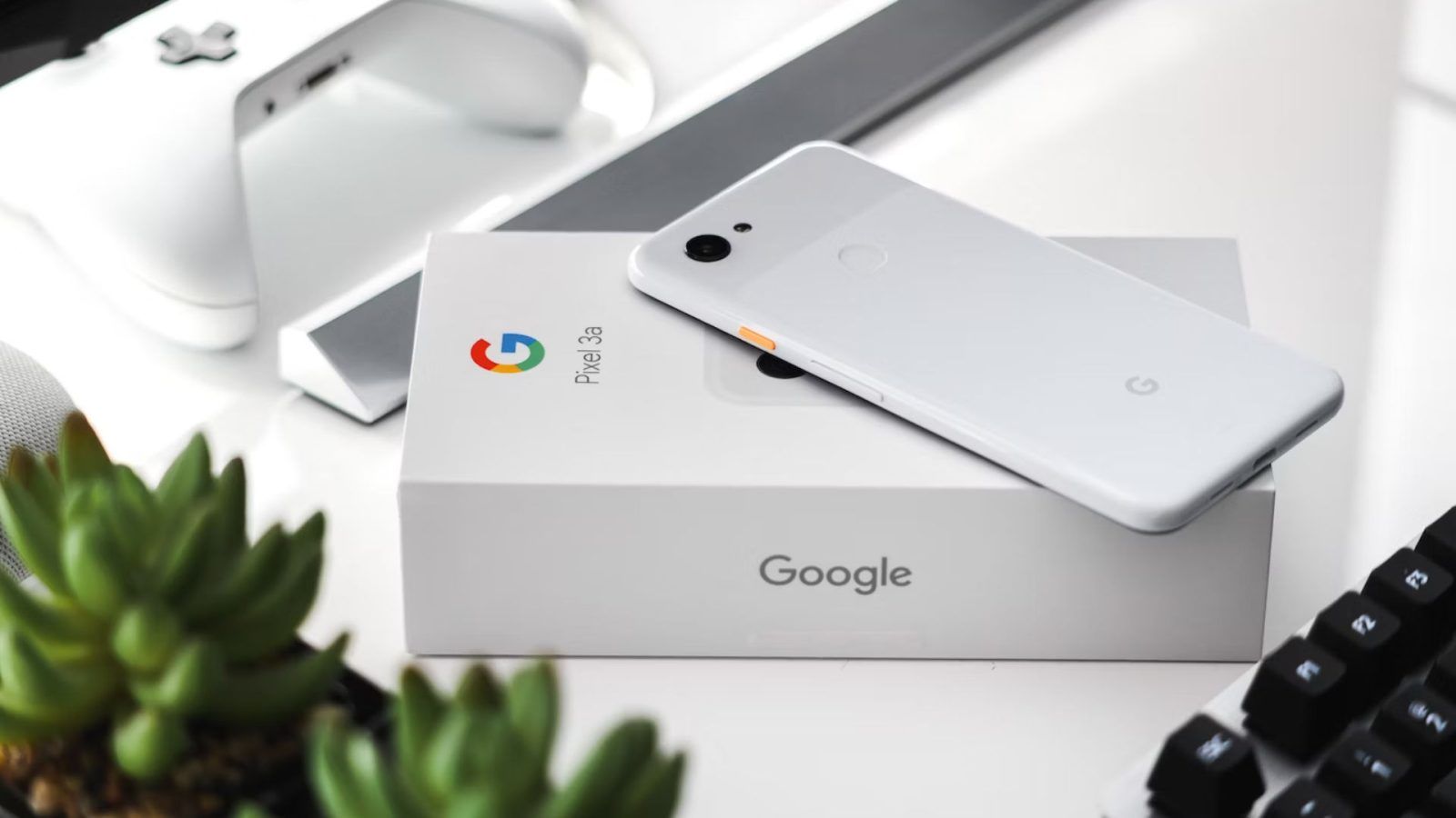 Google Pixel phones in order of chronology: From Pixel XL to Pixel 8 Pro