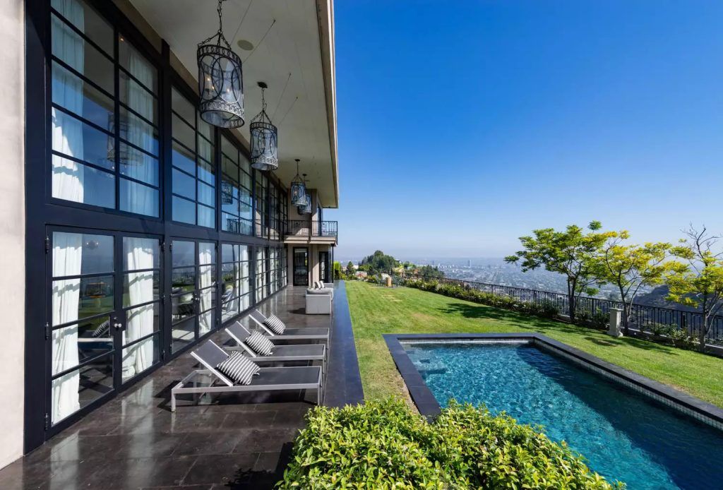 The massive net worth of Selling Sunset's Jason and Brett Oppenheim