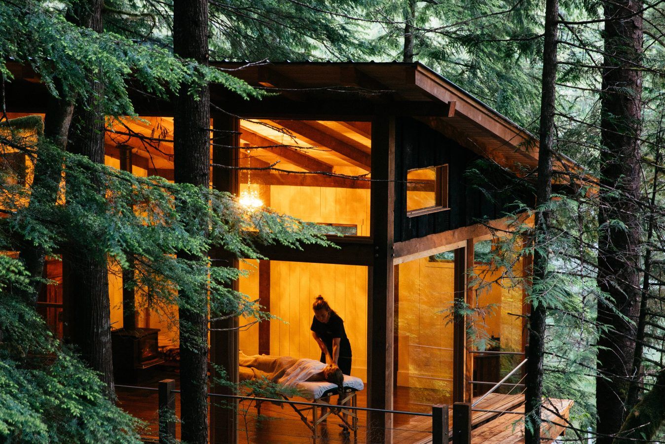 4 Stunning Wilderness Hotel Getaways In The Great Outdoors