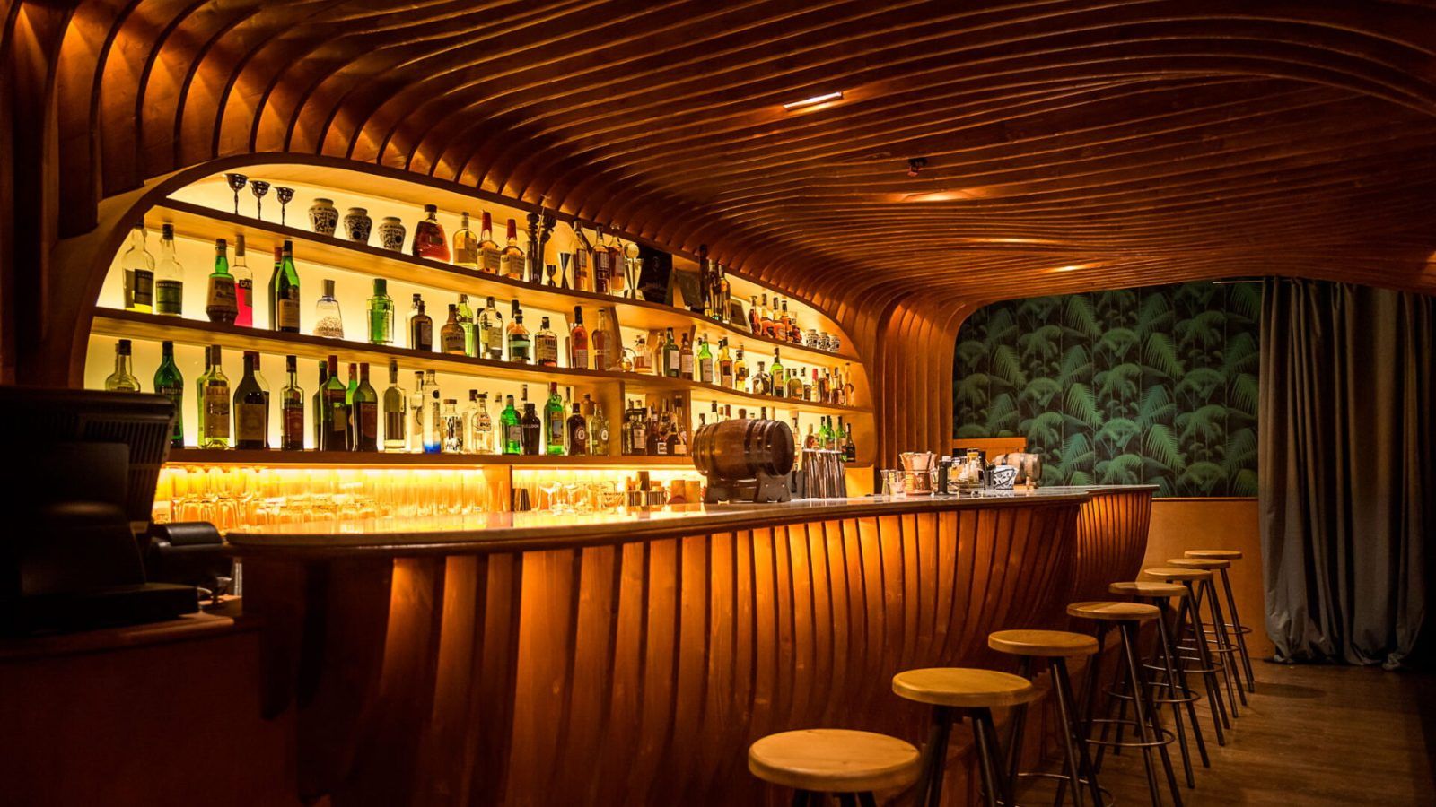 28 of the world’s most beautiful and Instagrammable bars
