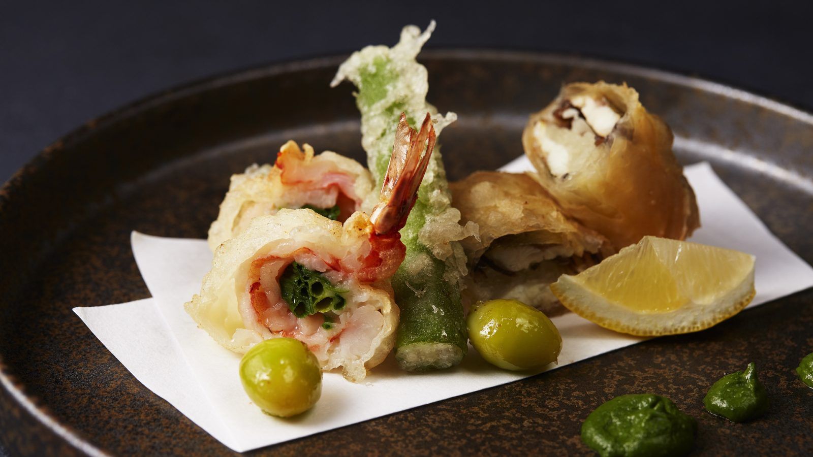 Christmas in Osaka in 2023 – where to go and what to eat