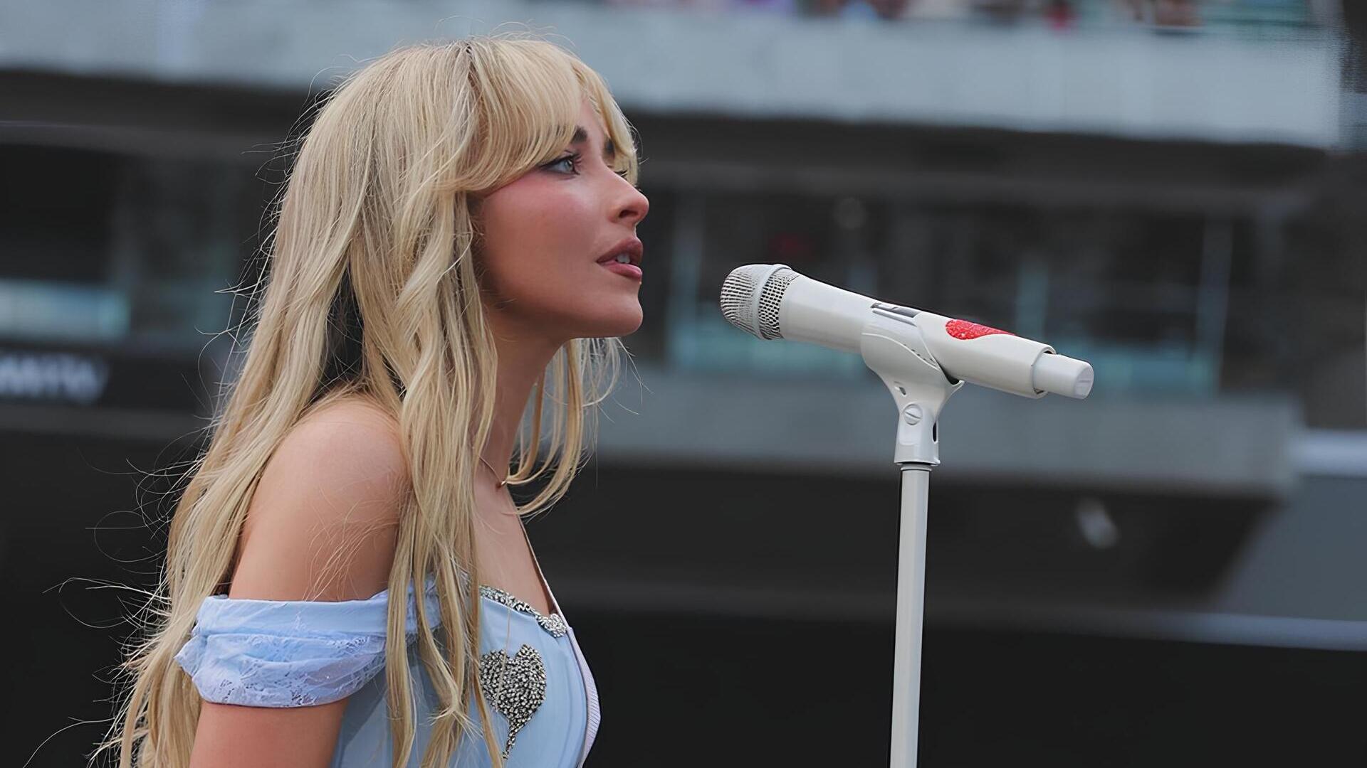 All of the biggest records set and broken by Taylor Swift