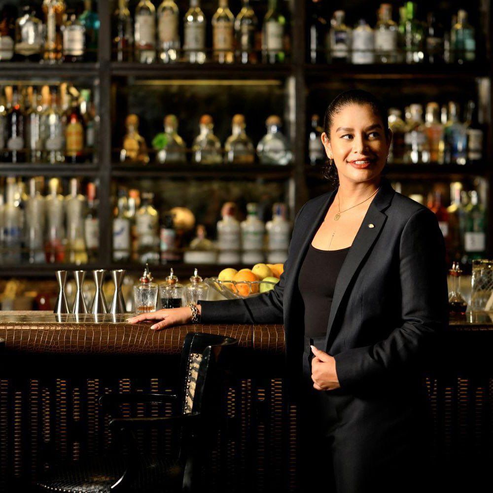 How to make a Martini, according to Chanel Adams of The Bamboo Bar ...
