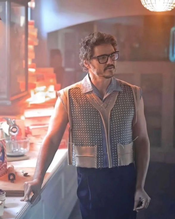 Pedro Pascal’s style is peak dadcore