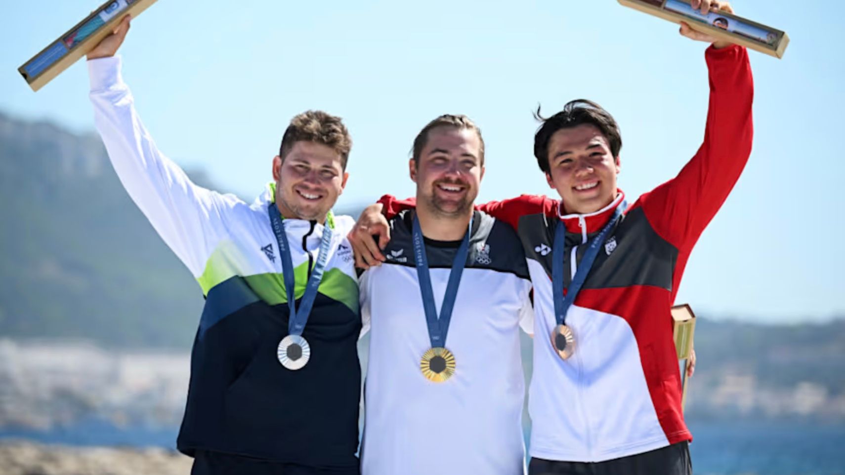 Singaporean kitefoiler Max Maeder wins Olympic bronze medal