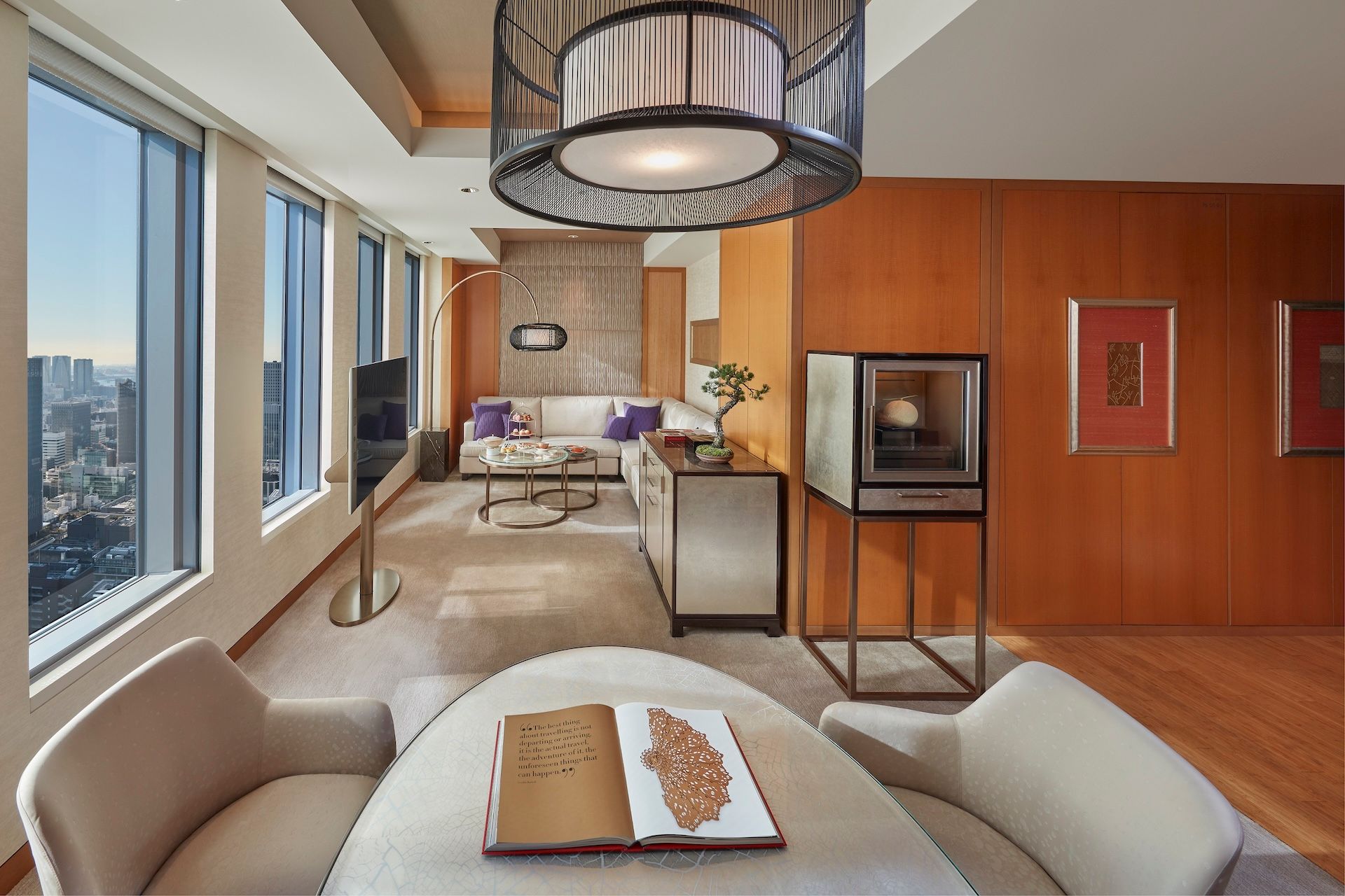 Exploring the best hotels and hospitality landmarks of Tokyo, Japan