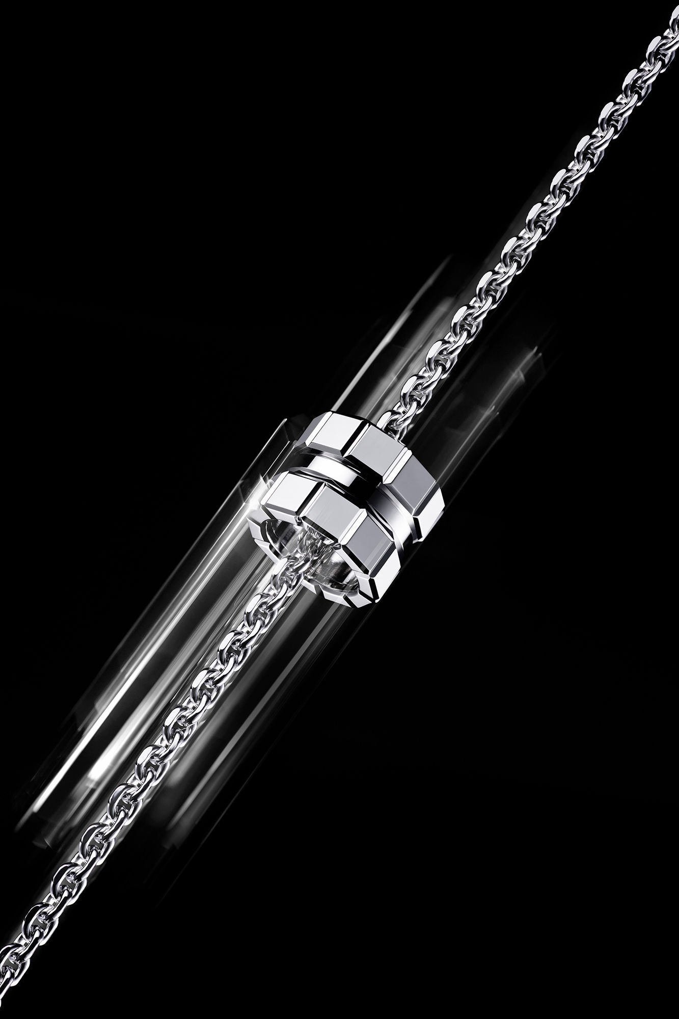 Chopard: Bella Hadid shines in the new Ice Cube Campaign ...