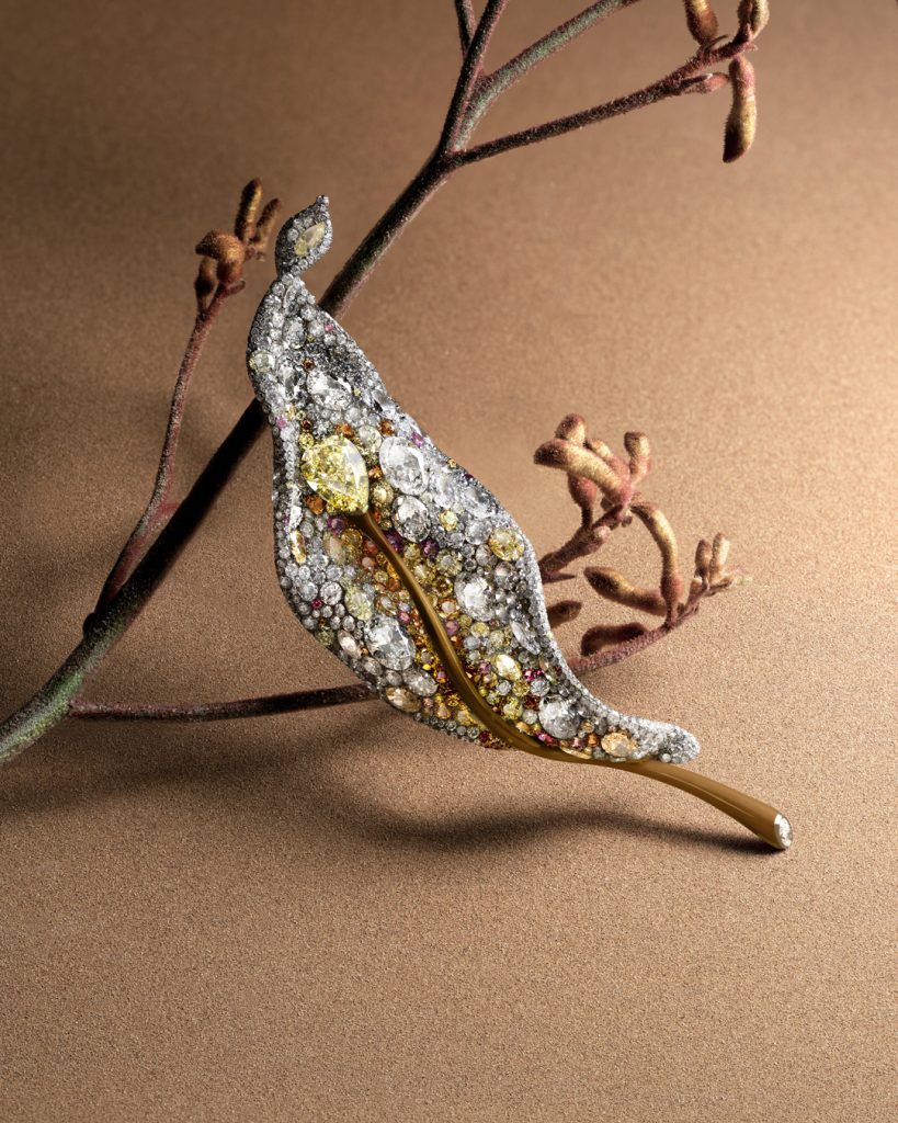Why the brooch is currently the most fashionable item of jewellery to own?