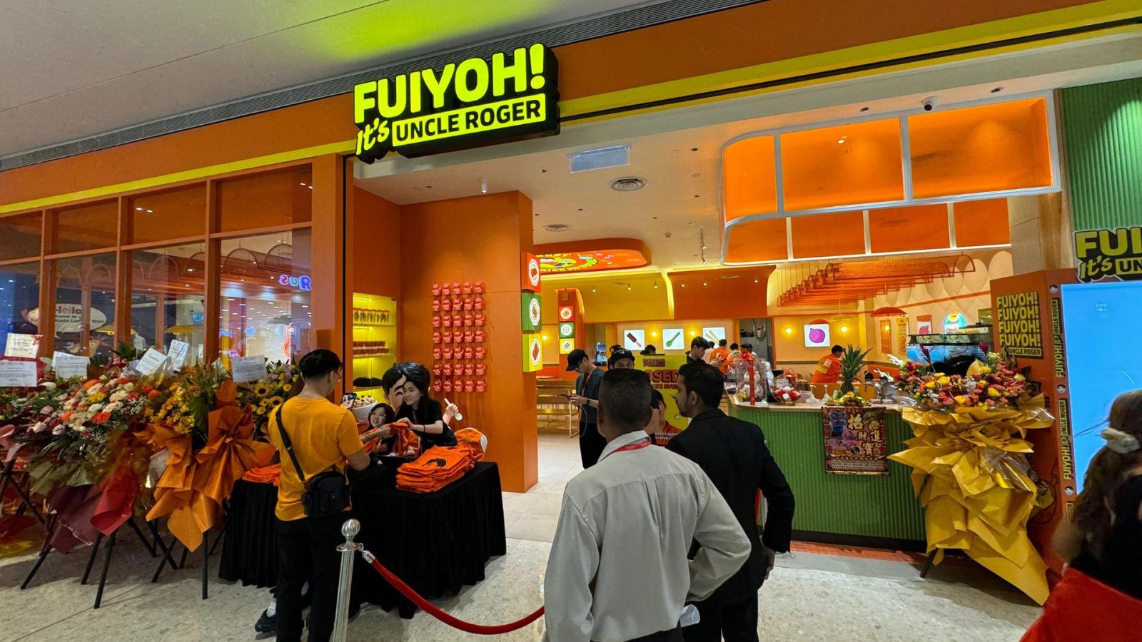 What to expect at FUIYOH! It's Uncle Roger restaurant – PrestigeOnline ...