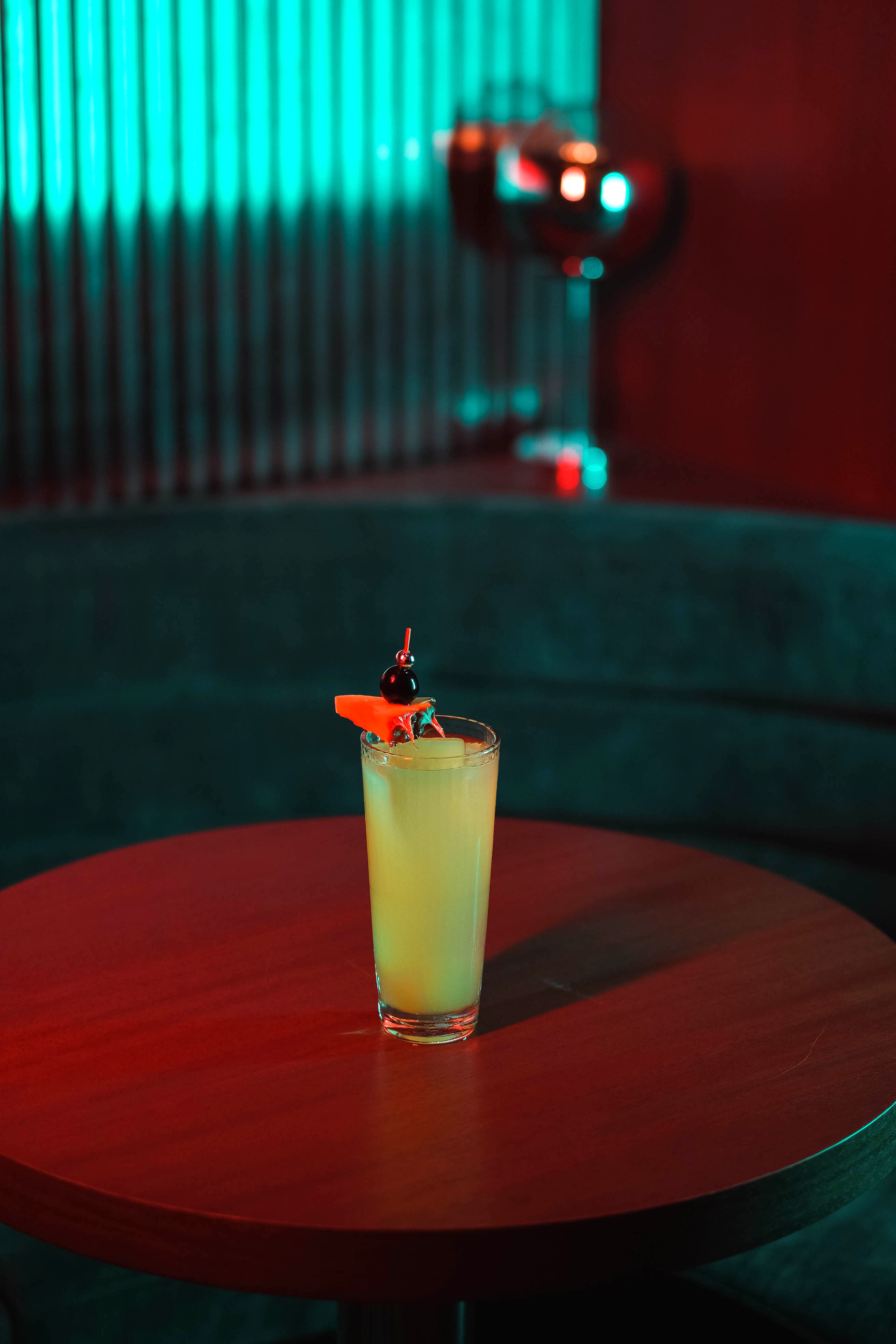 These Are The 5 Best Singapore Bars To Add To Your Cocktail Circuit